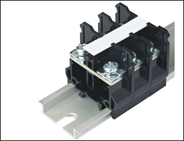 60A / 600V High Voltage High Current Connectors M5 Screw UL94-V0 / PA66 ...