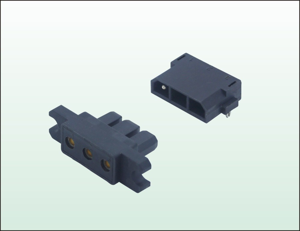 400V 35A Block Electrical Connectors Operate With Jack And Screw PBT ...